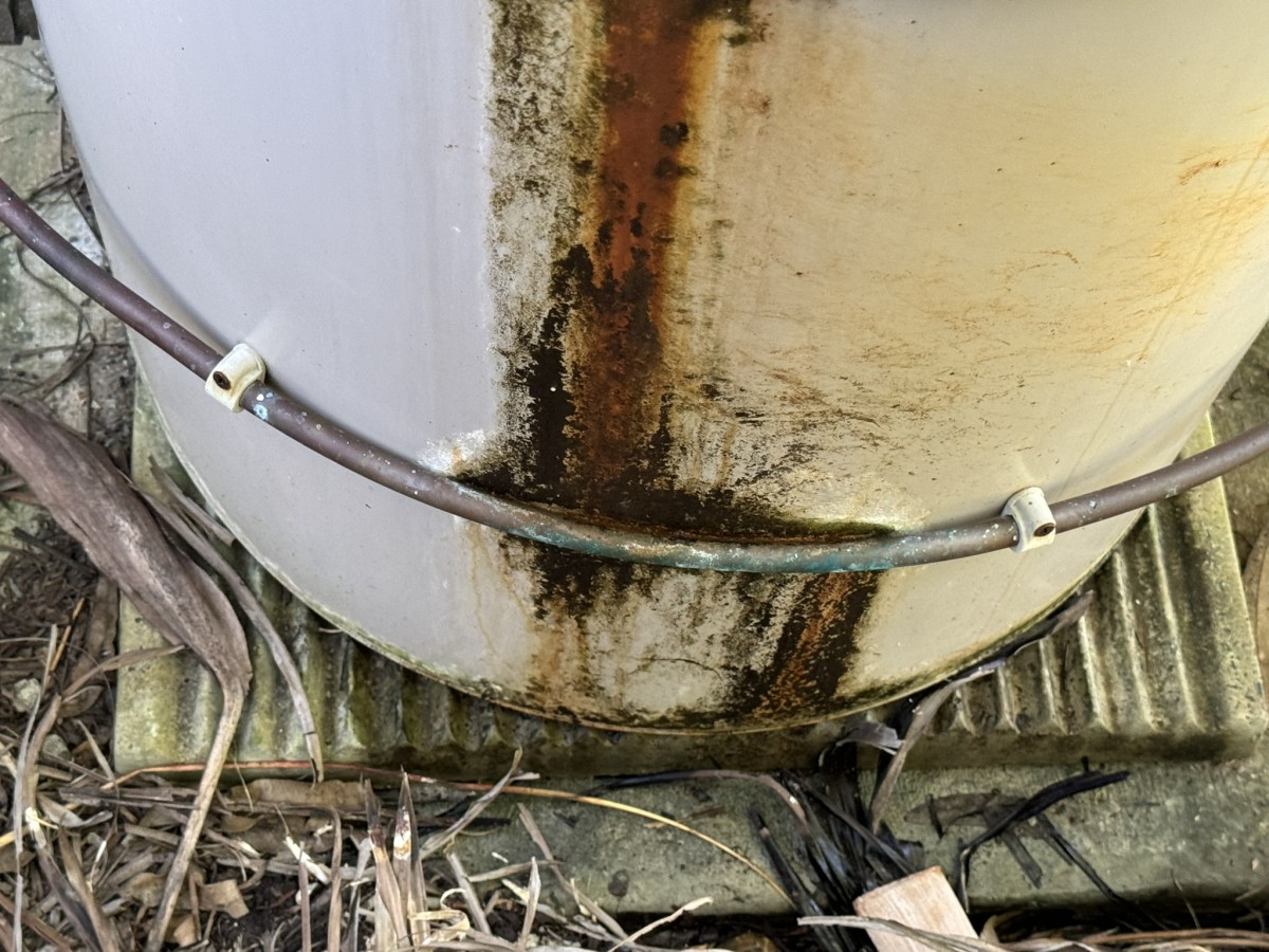 Leaking Hot Water Tank: Repair or Replace? Here’s What You Need to Know